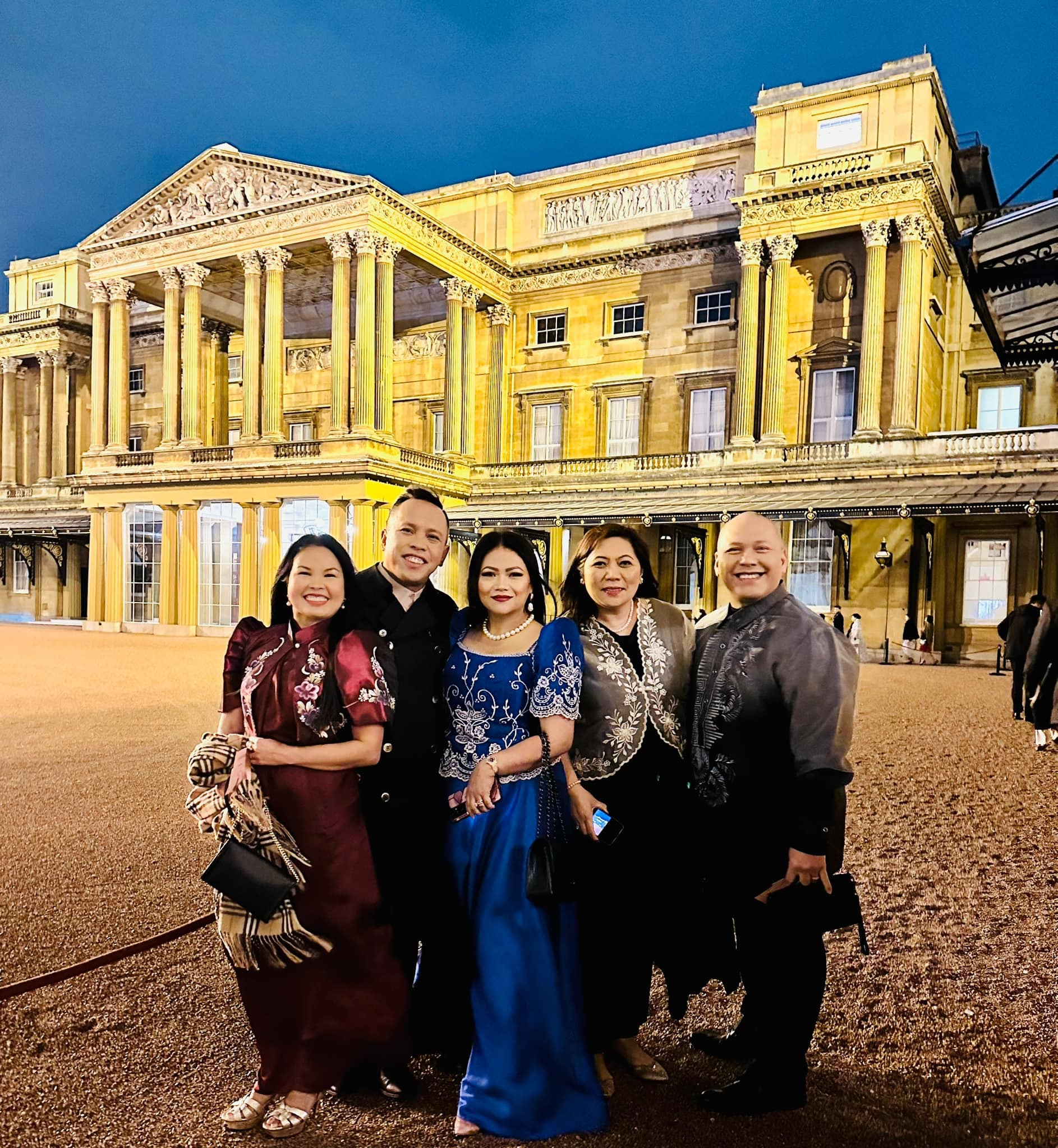 Leading Filipinos meet King Charles at Buckingham Palace - Tinig UK